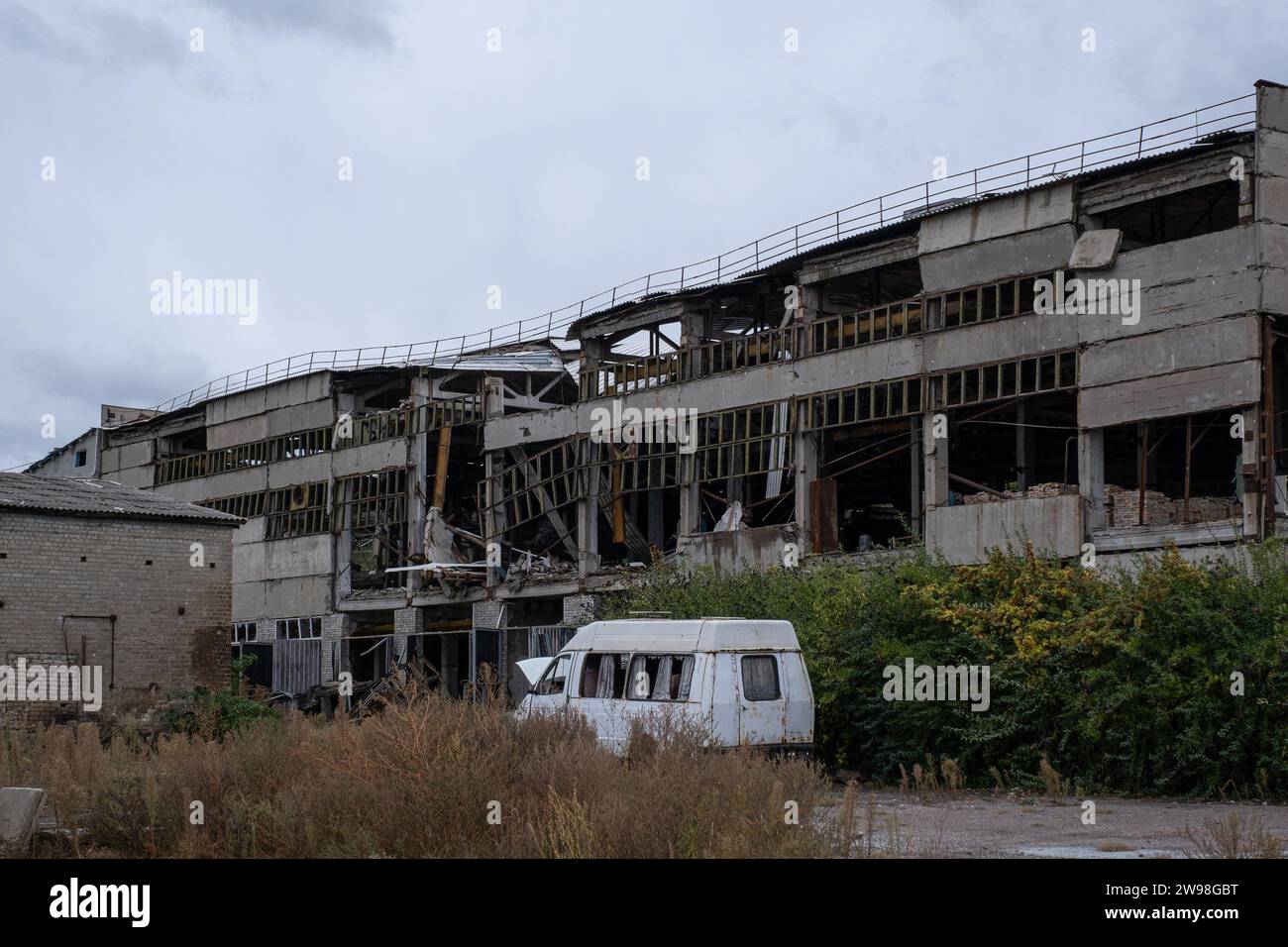 Kupiansk, Ukraine. 8th Oct, 2023. The interior of the bombed Kupiansk ...