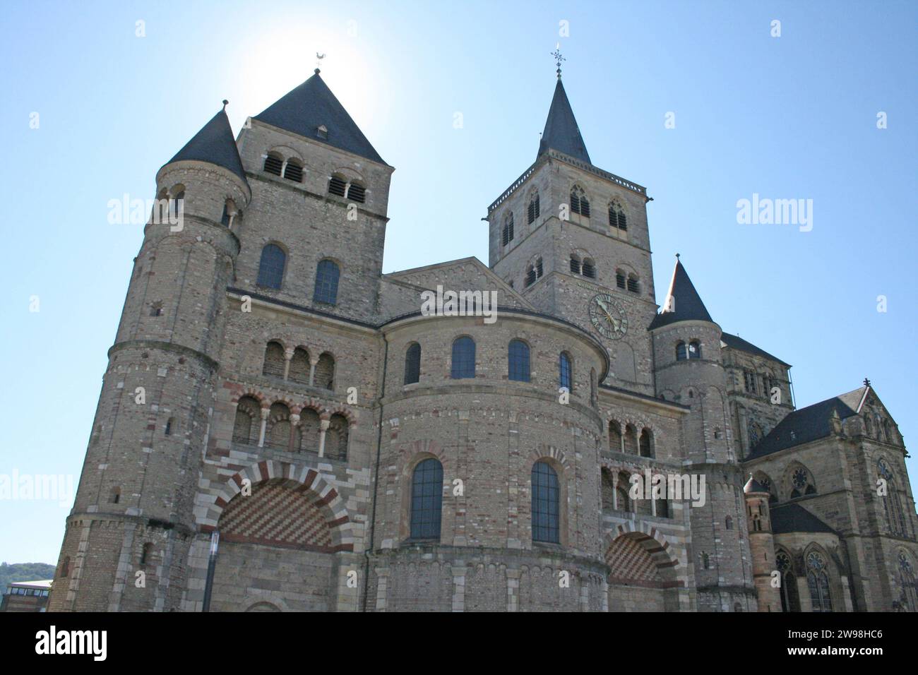Trierer Dom Die Hohe Domkirche St. Peter zu Trier ist die älteste ...
