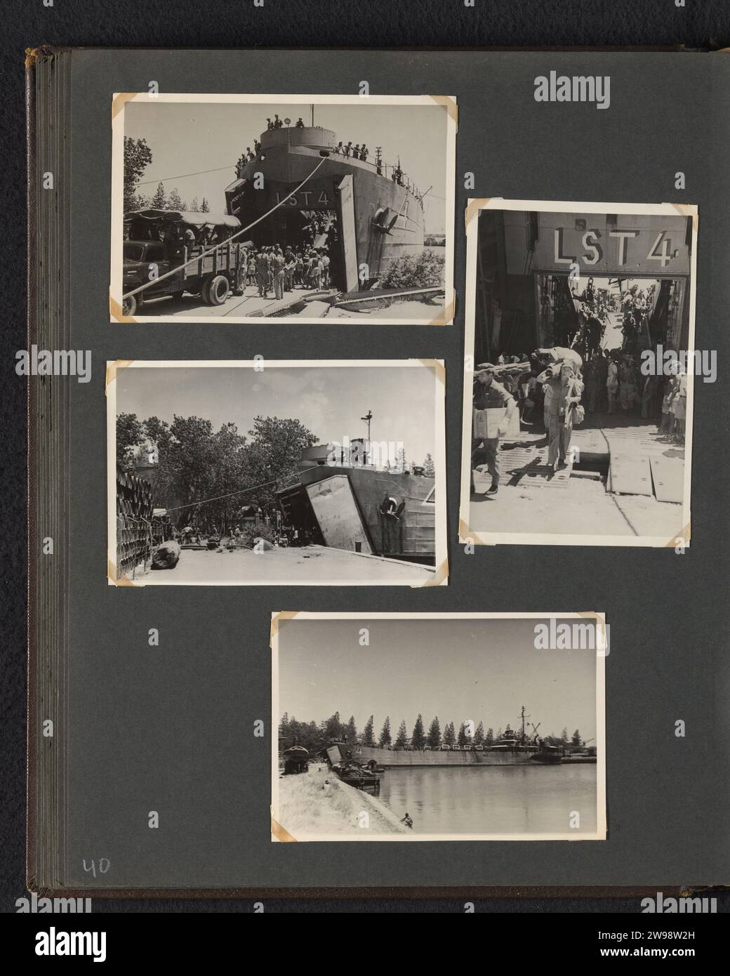 Soerabaja, anonymous, 1949 photograph Album magazine with four photos ...
