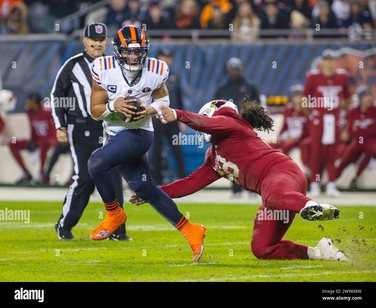 Chicago, IL, USA. 24th Dec, 2023. Chicago Bears quarterback #1 Justin ...