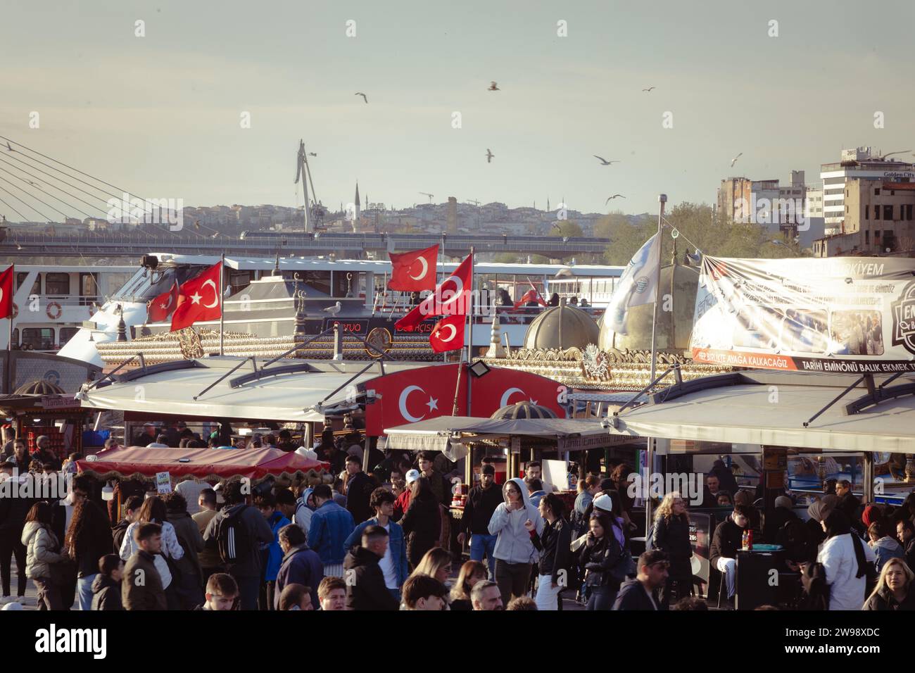 Kadikoy street istanbul hi-res stock photography and images - Alamy
