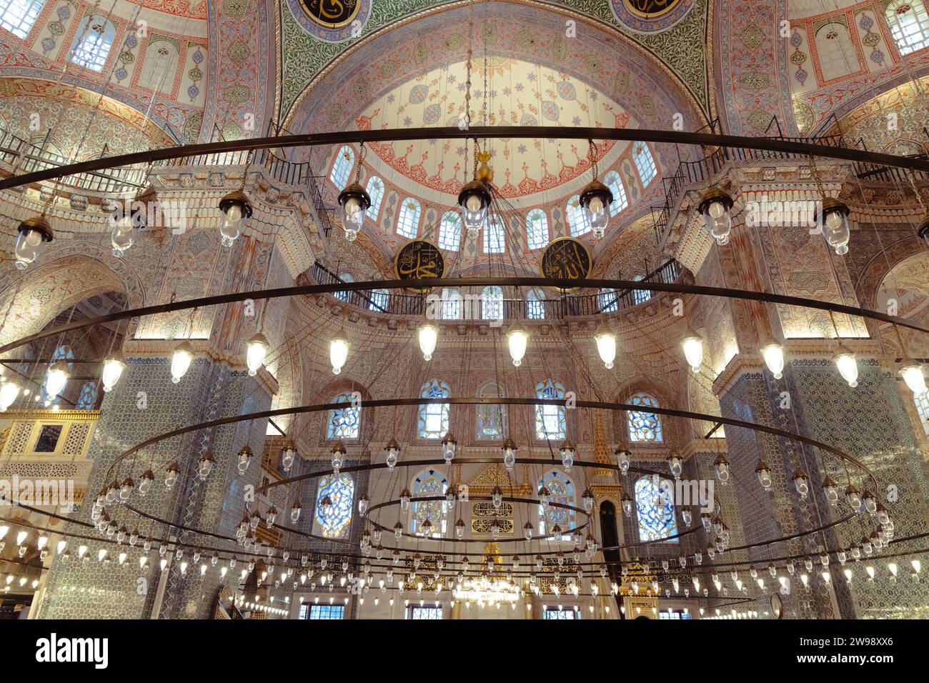 Central Chandelier inside Yeni Cami Mosque (New Mosque) located in ...