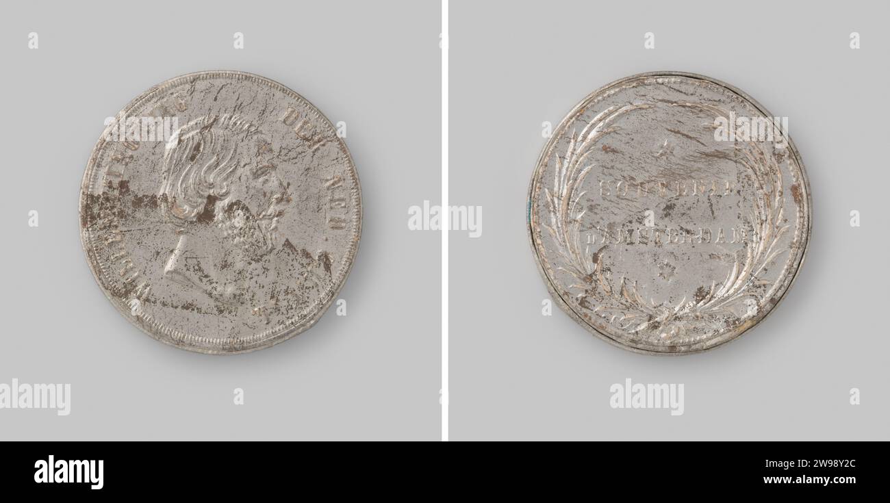 Mint -shaped box with photos "Souvenir d 'Amsterdam" 1870, G. Theod ...