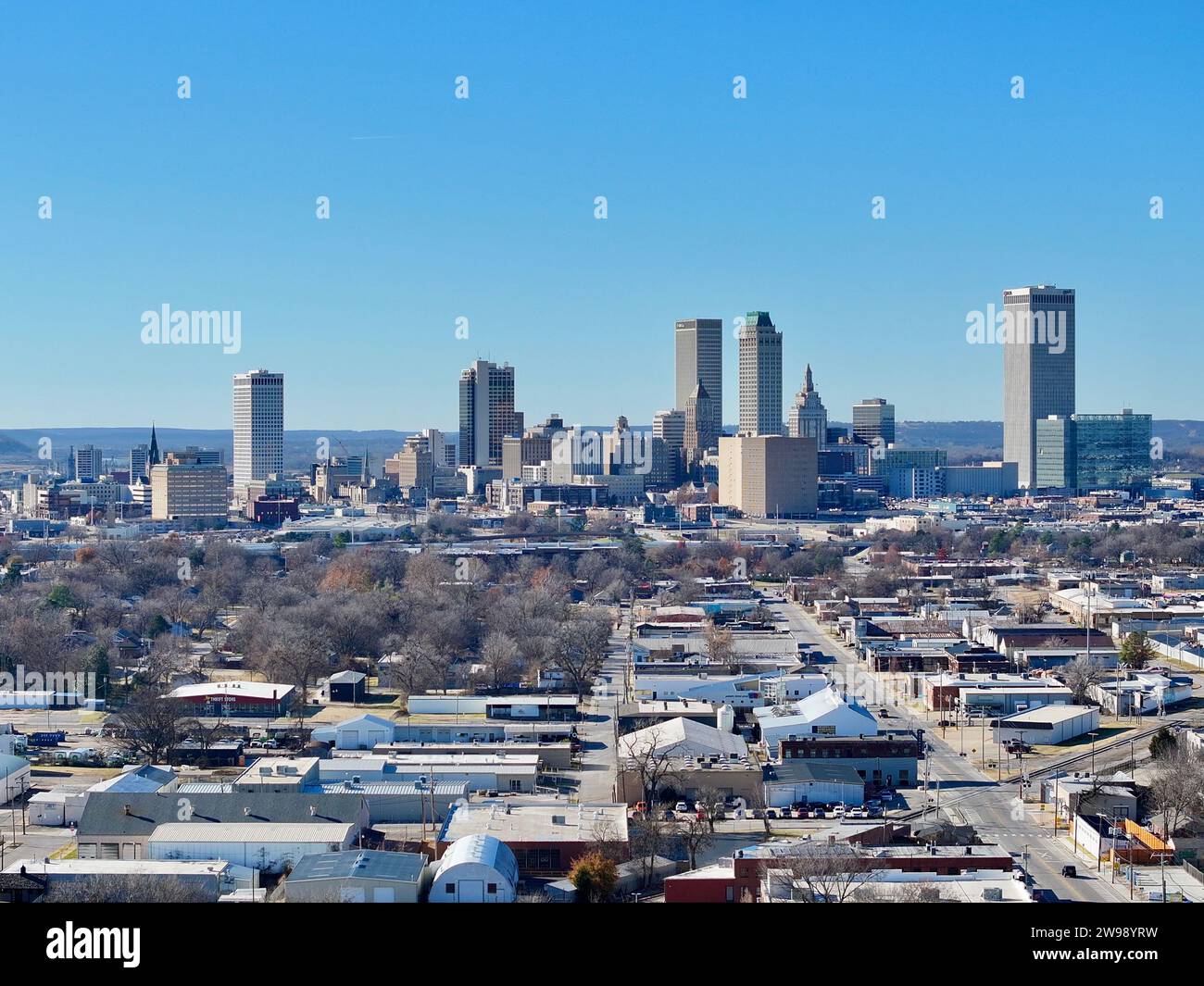 Tulsa Oklahoma Skyline with beautiful blue skies Stock Photo - Alamy