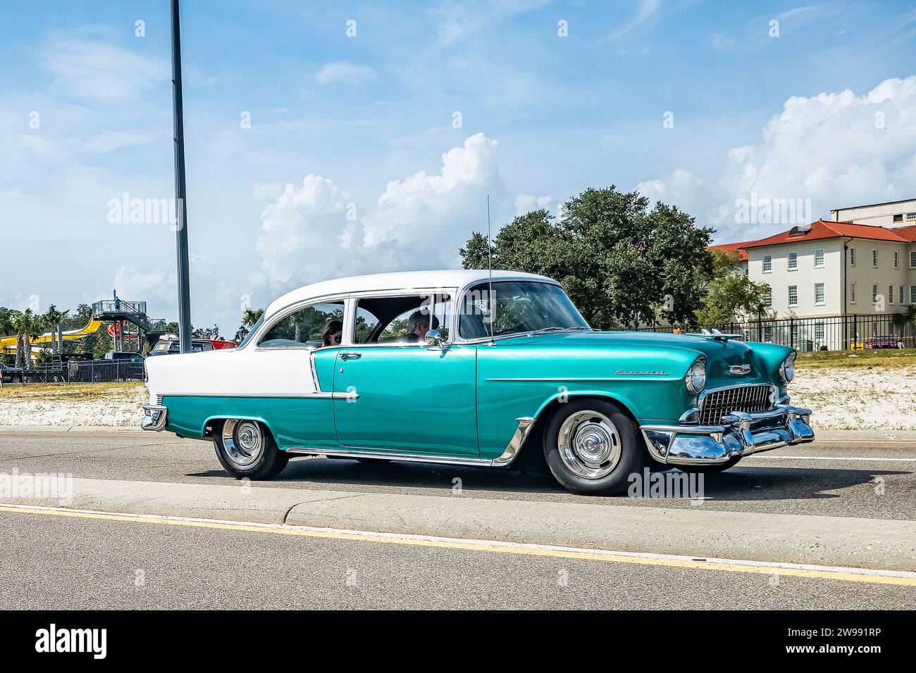 1955 chevrolet engine hi-res stock photography and images - Alamy