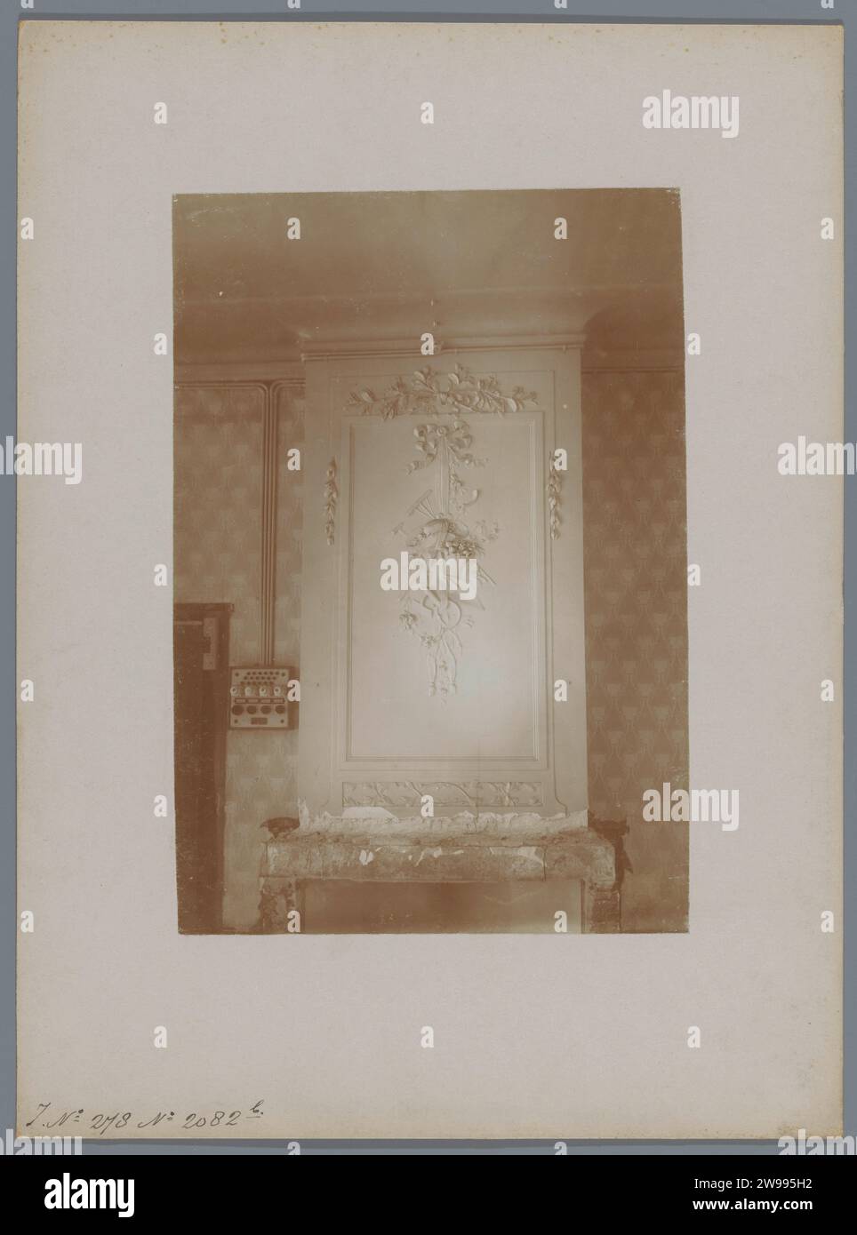 Chimney mantle with relief in the house on Nieuwe Rijn 10 in Leiden ...