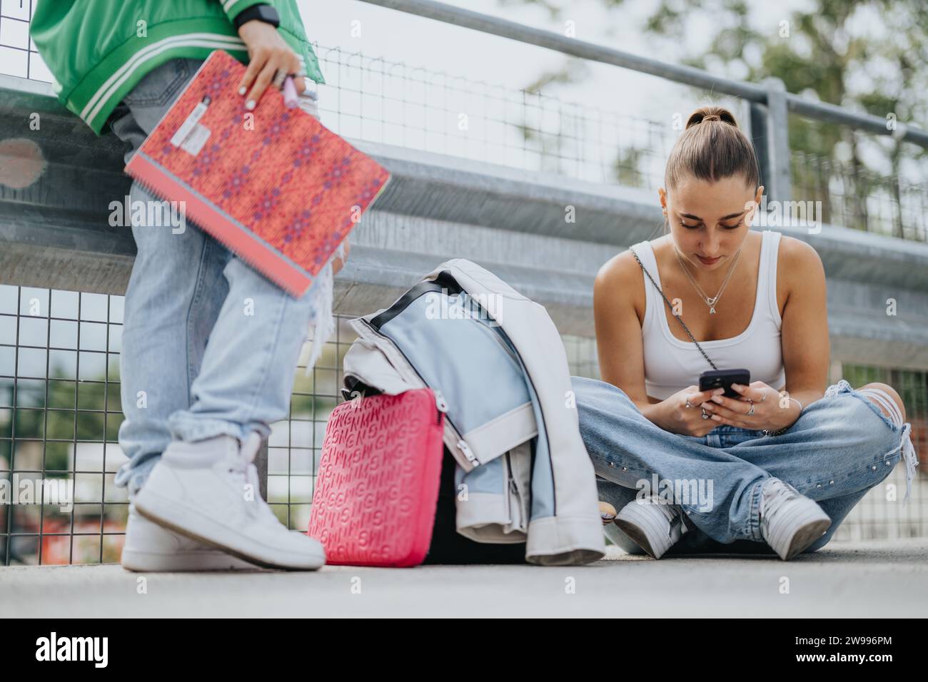 Studying Together in the Urban City: Young Friends Collaborating on a ...