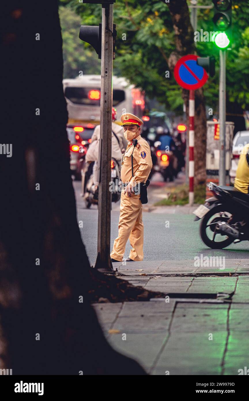 Vietnamese police hi-res stock photography and images - Alamy