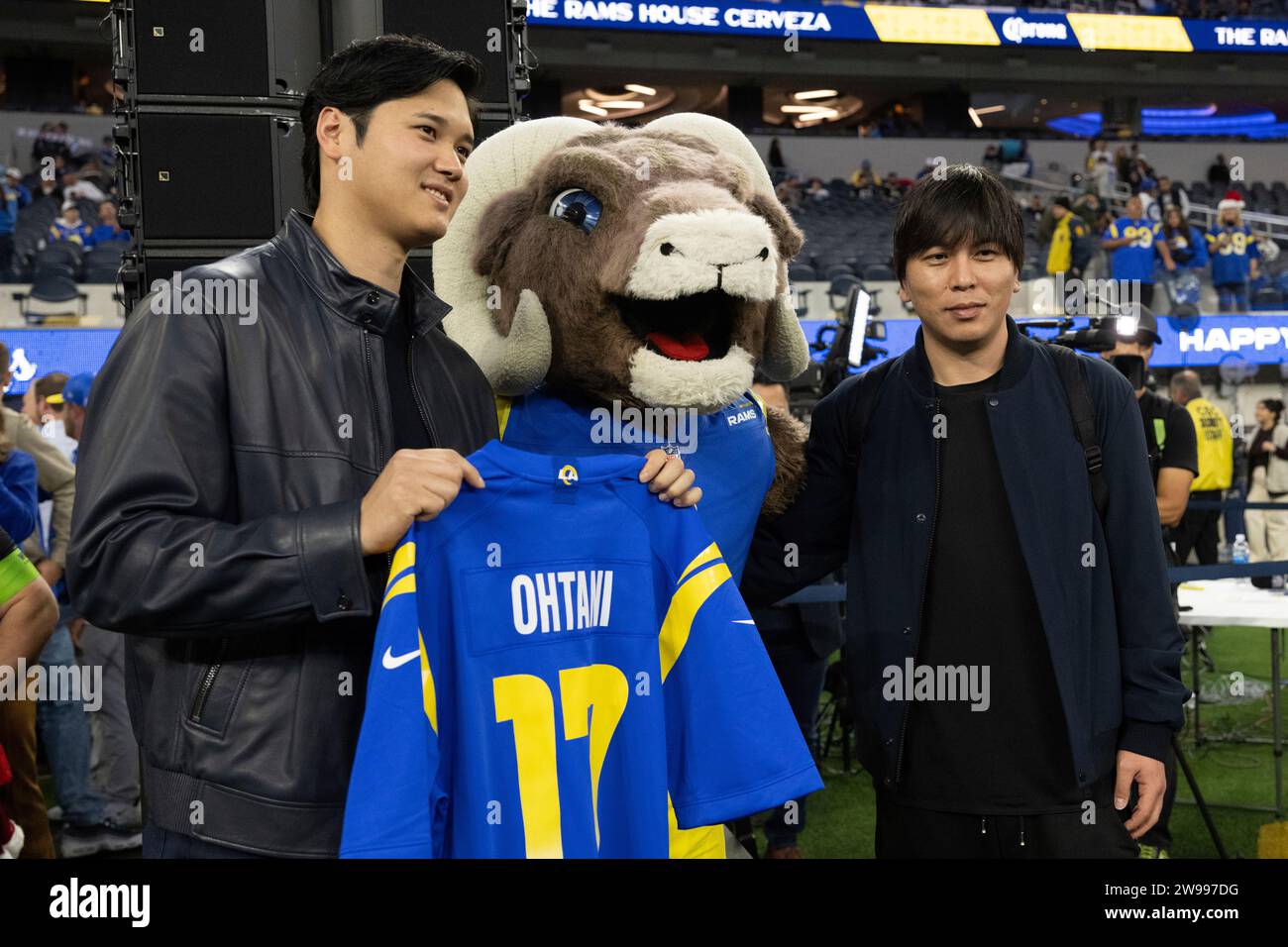 Los Angeles Dodgers' Shohei Ohtani, left, poses for a photo with Los ...