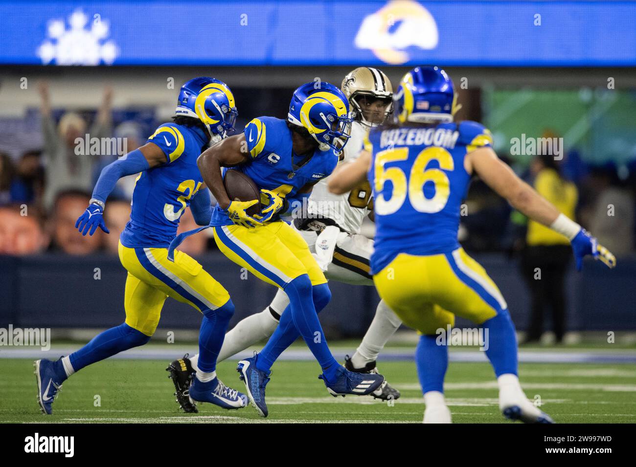 Los Angeles Rams safety Jordan Fuller (4) intercepts a pass intended to ...