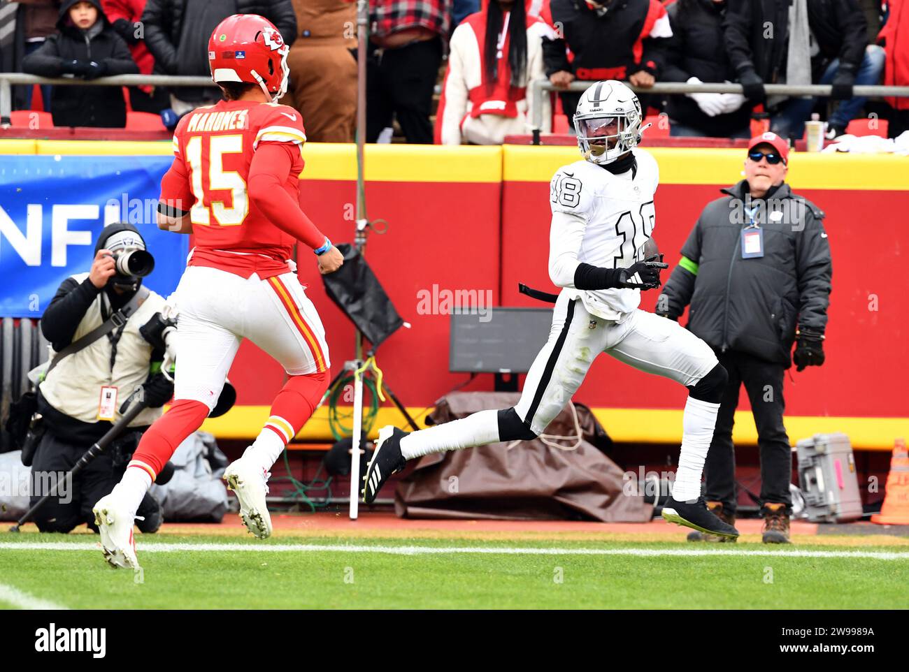 Kansas City, United States. 25th Dec, 2023. Kansas City Chiefs ...