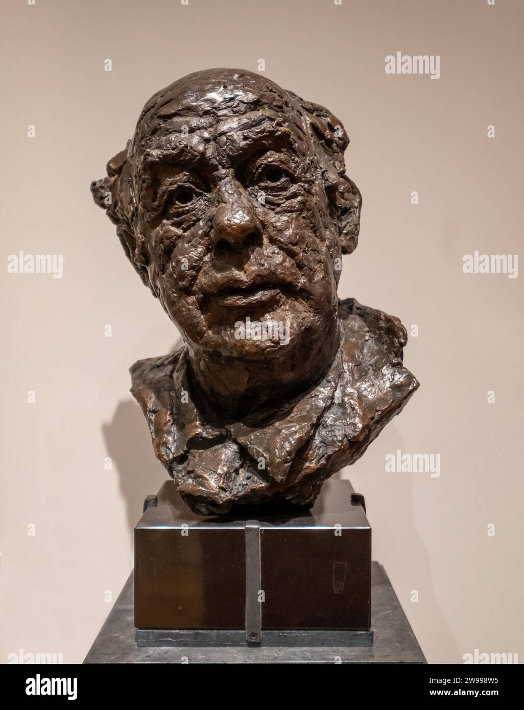 Sculpture of the poet Sir John Betjeman by Angela Conner. This is in ...