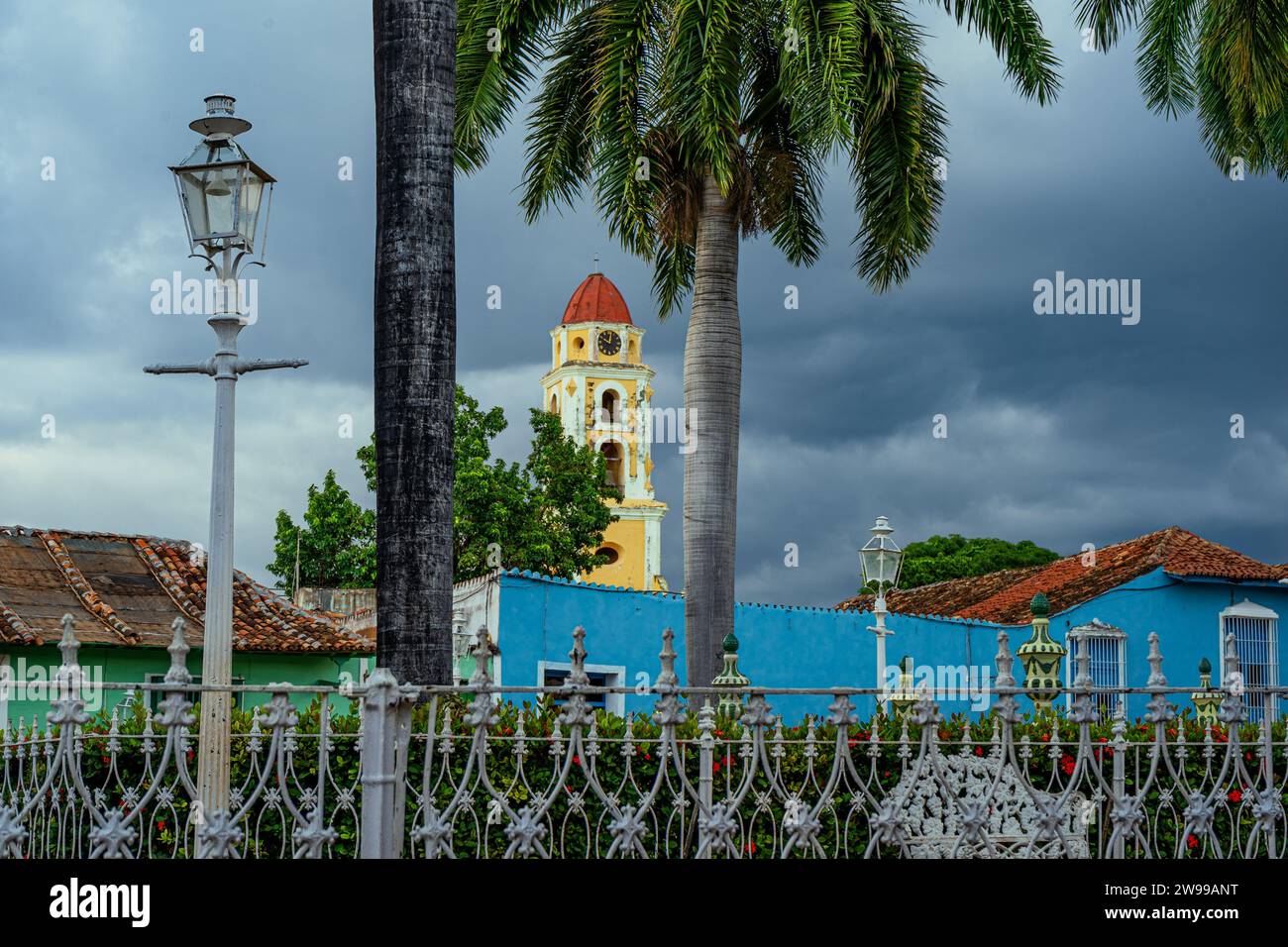 Trinidad shops hi-res stock photography and images - Alamy