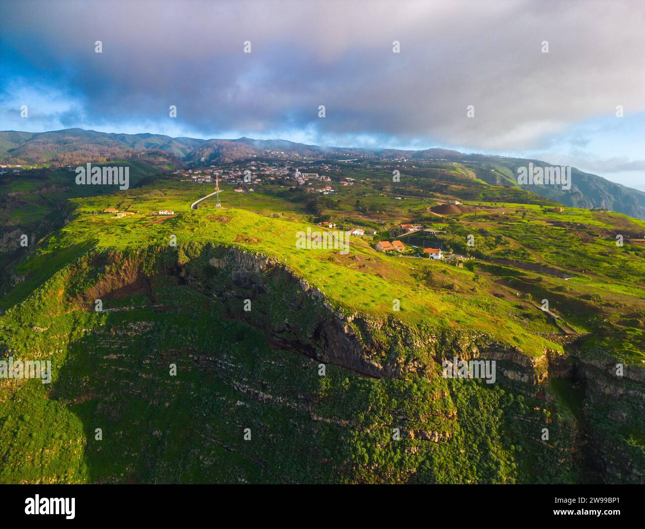 Aerial view valley rolling hills hi-res stock photography and images ...