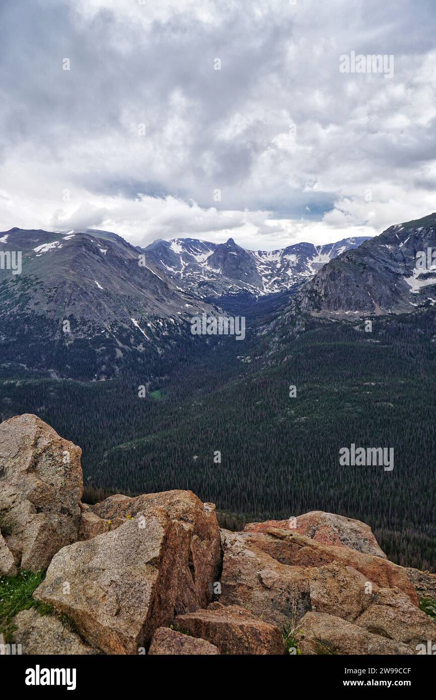 Overlook mountain range hi-res stock photography and images - Alamy