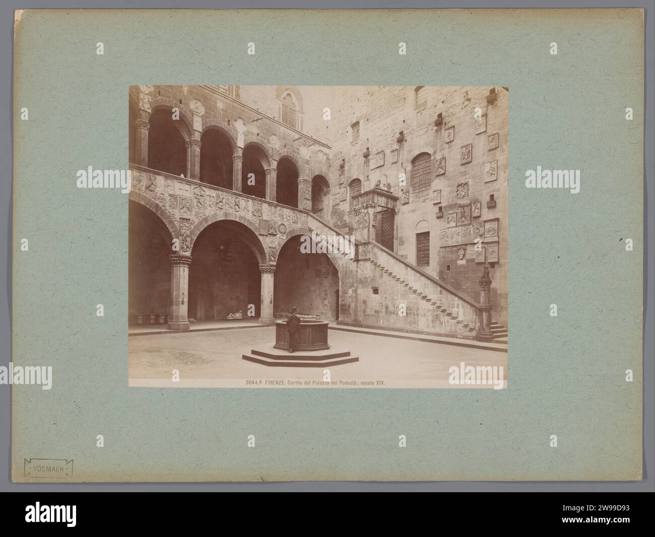 Inneration of the Palazzo del Podestà in Florence, Italy, Giacomo Brogi ...