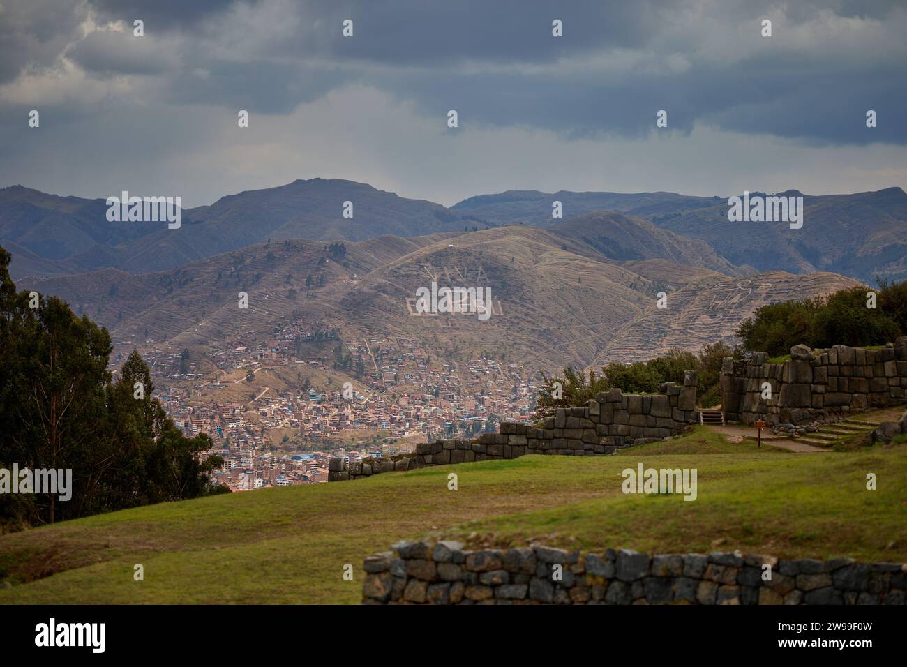 Cusco's culture hi-res stock photography and images - Alamy