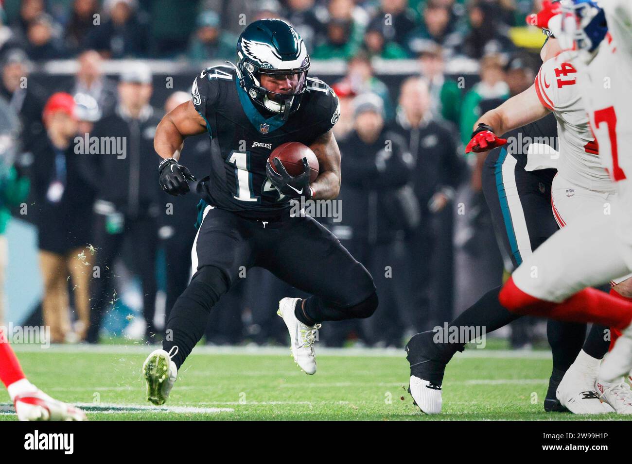 Kenneth gainwell eagles hi-res stock photography and images - Alamy