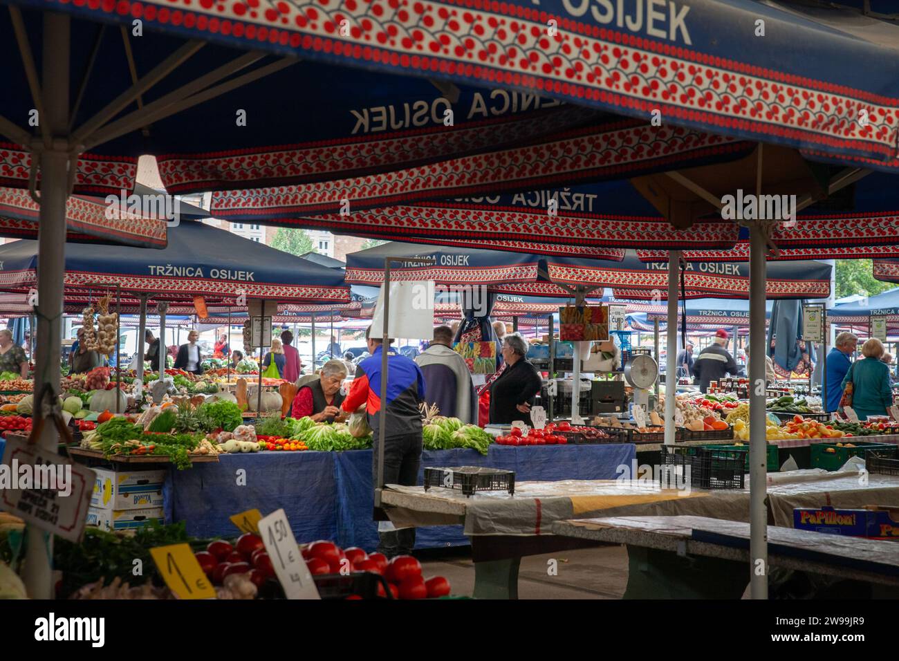 Croatian food production hi-res stock photography and images - Alamy