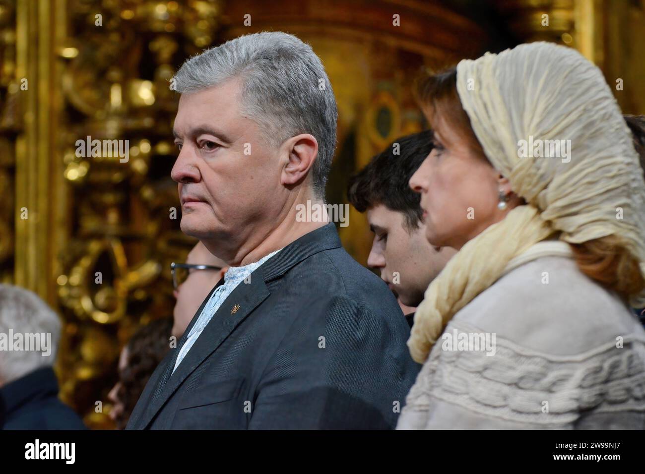 Kyiv, Ukraine. 25th Dec, 2023. Petro Poroshenko (L) with his wife ...