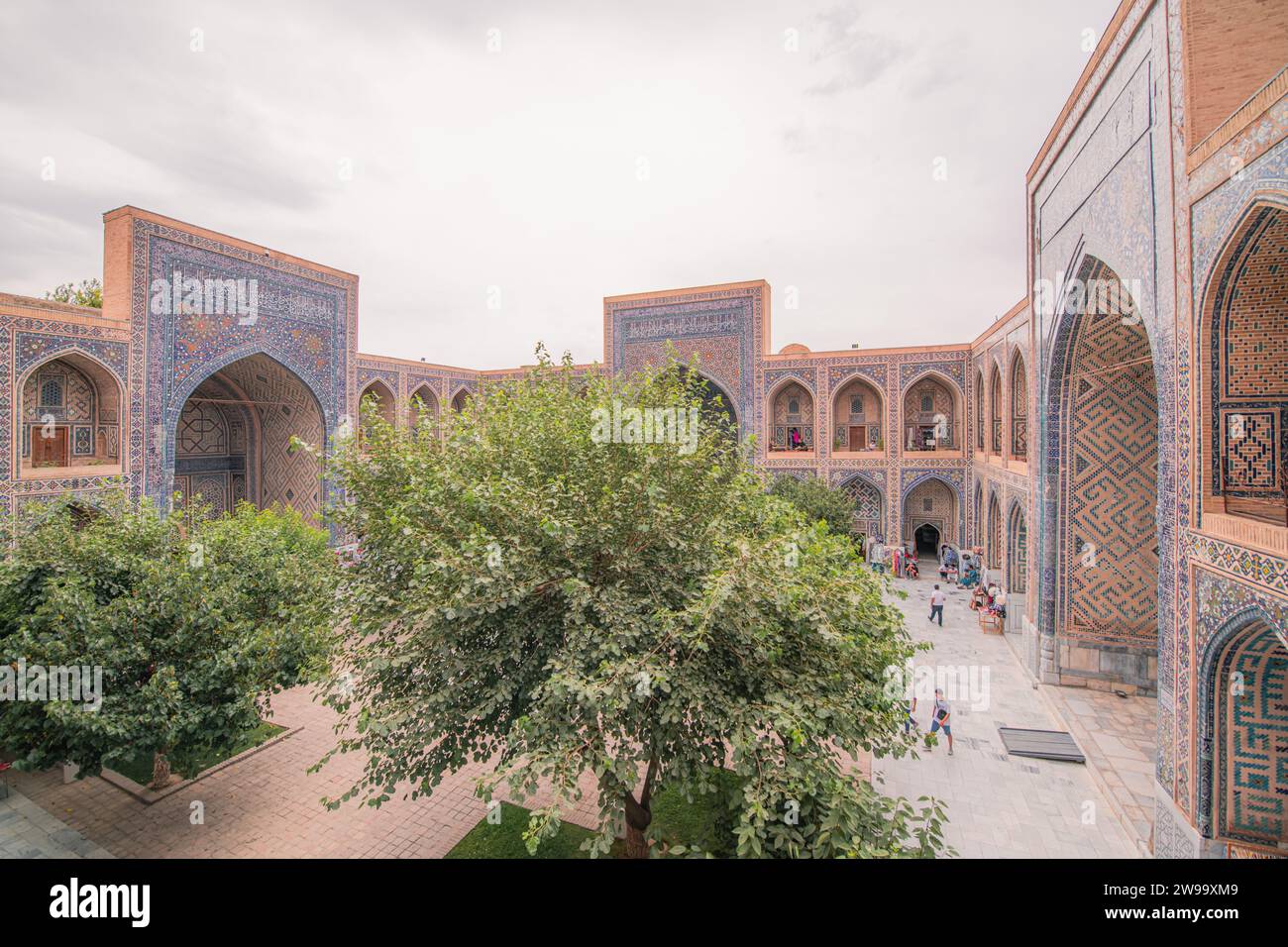 JUNE 20, 2023, SAMARKAND, UZBEKISTAN: The world-famous islamic ...