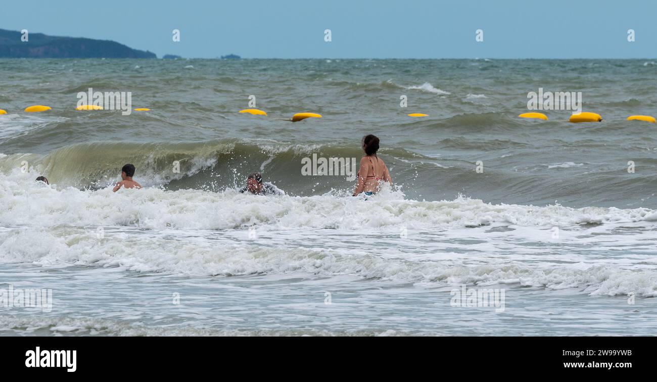Thailand beaches and sea based activities Stock Photo - Alamy