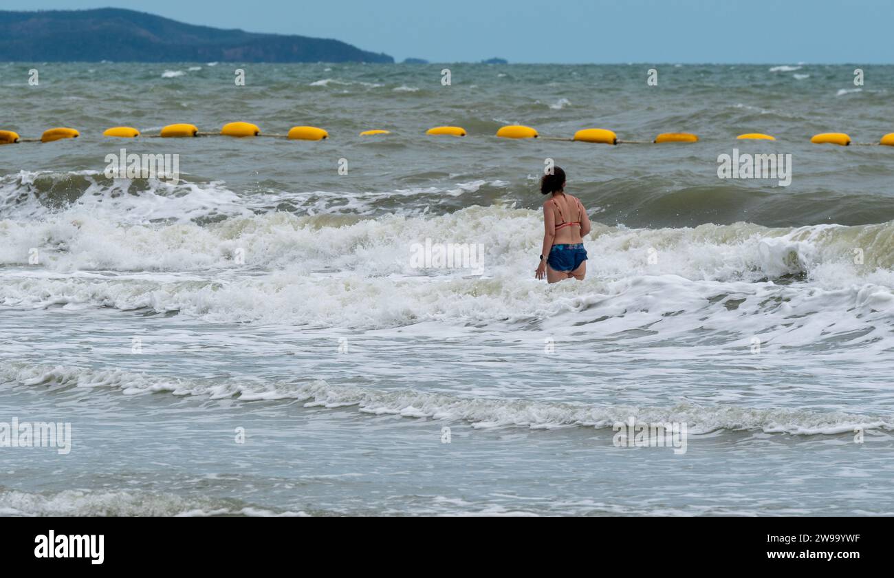Thailand beaches and sea based activities Stock Photo - Alamy