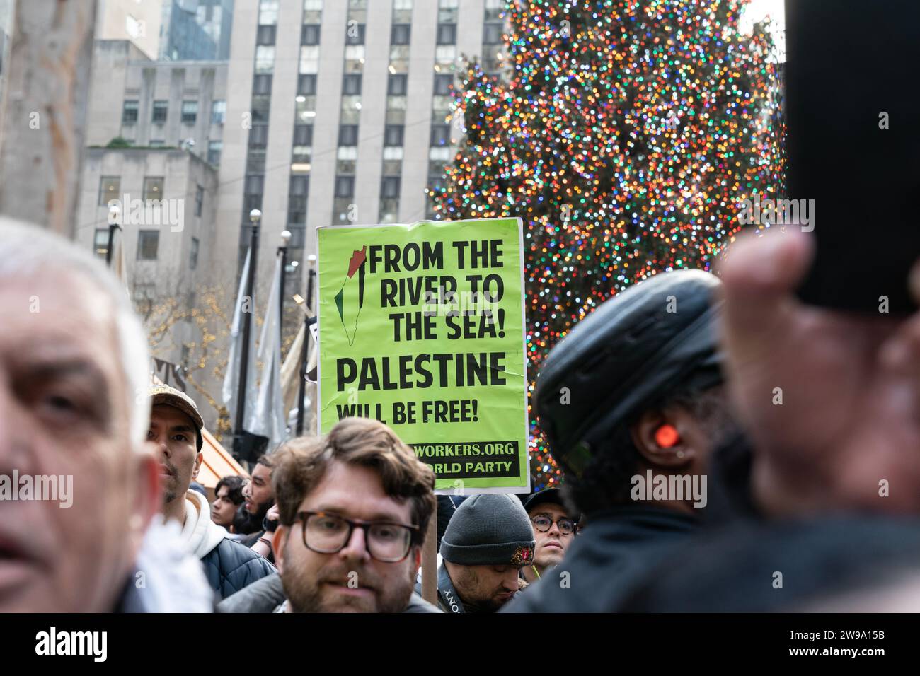 Hundreds of pro-Palestinian protesters rally on Rockefeller plaza and ...