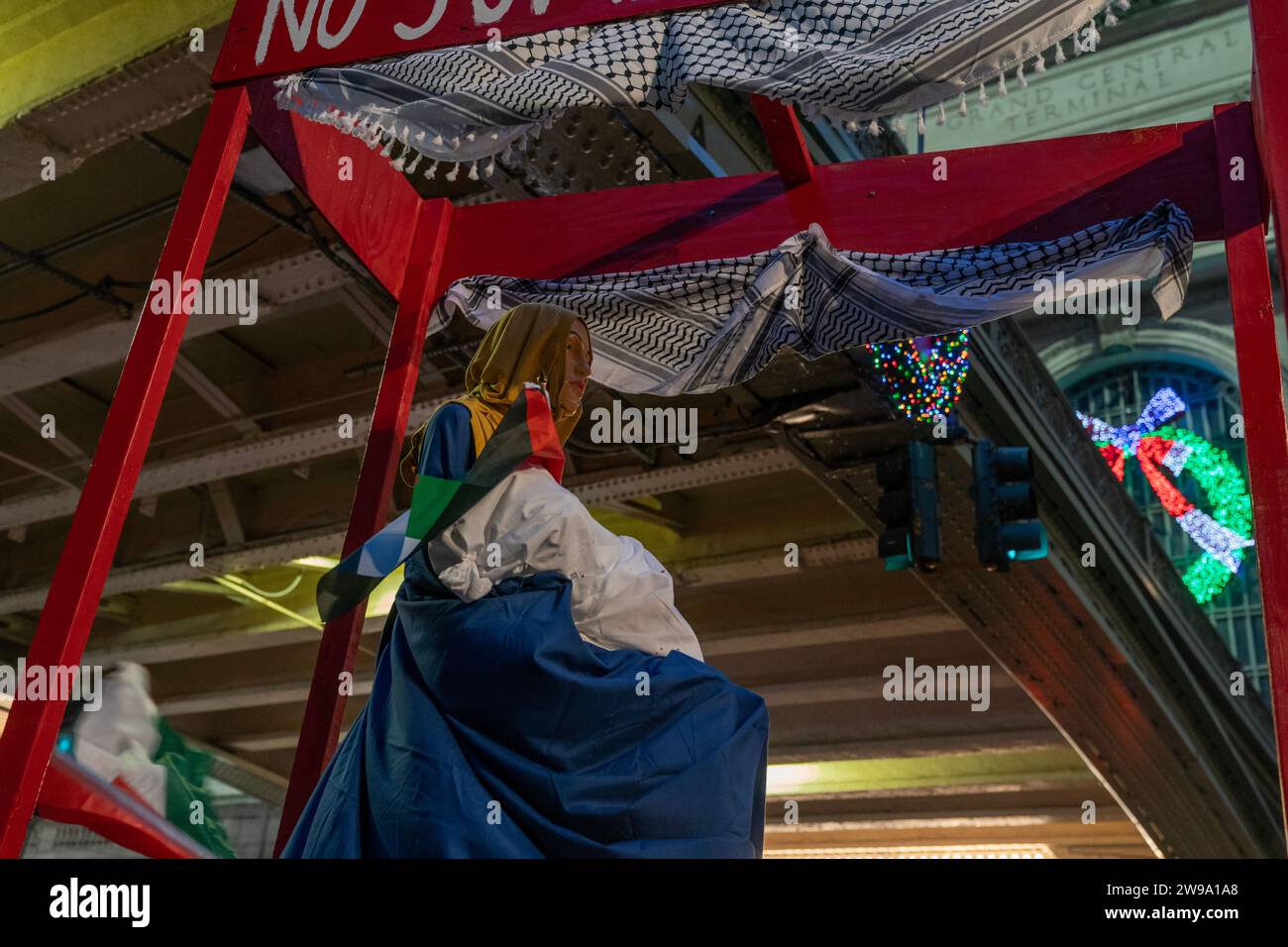 Hundreds of pro-Palestinian protesters rally on Rockefeller plaza and ...