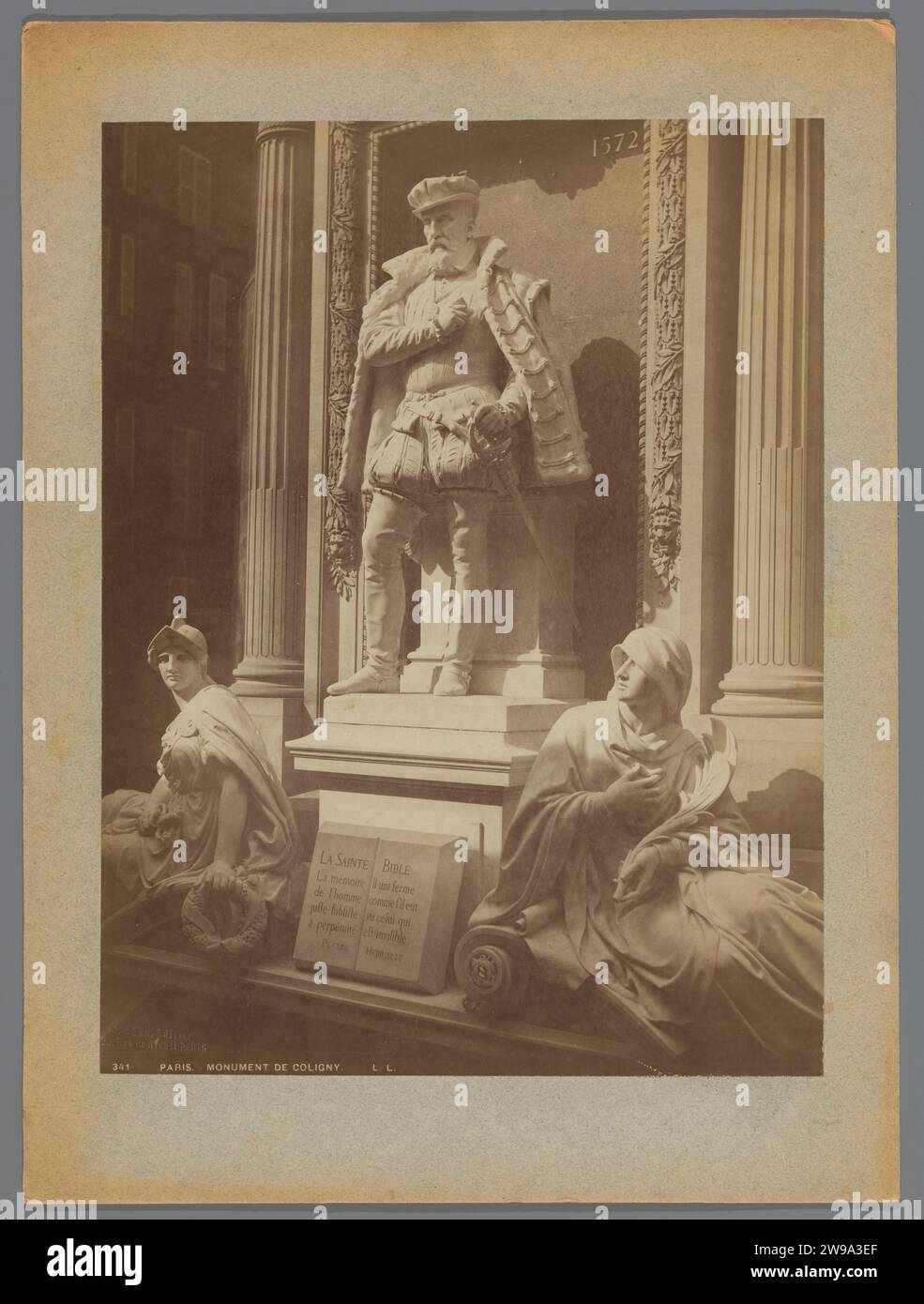 Victoria personification hi-res stock photography and images - Alamy