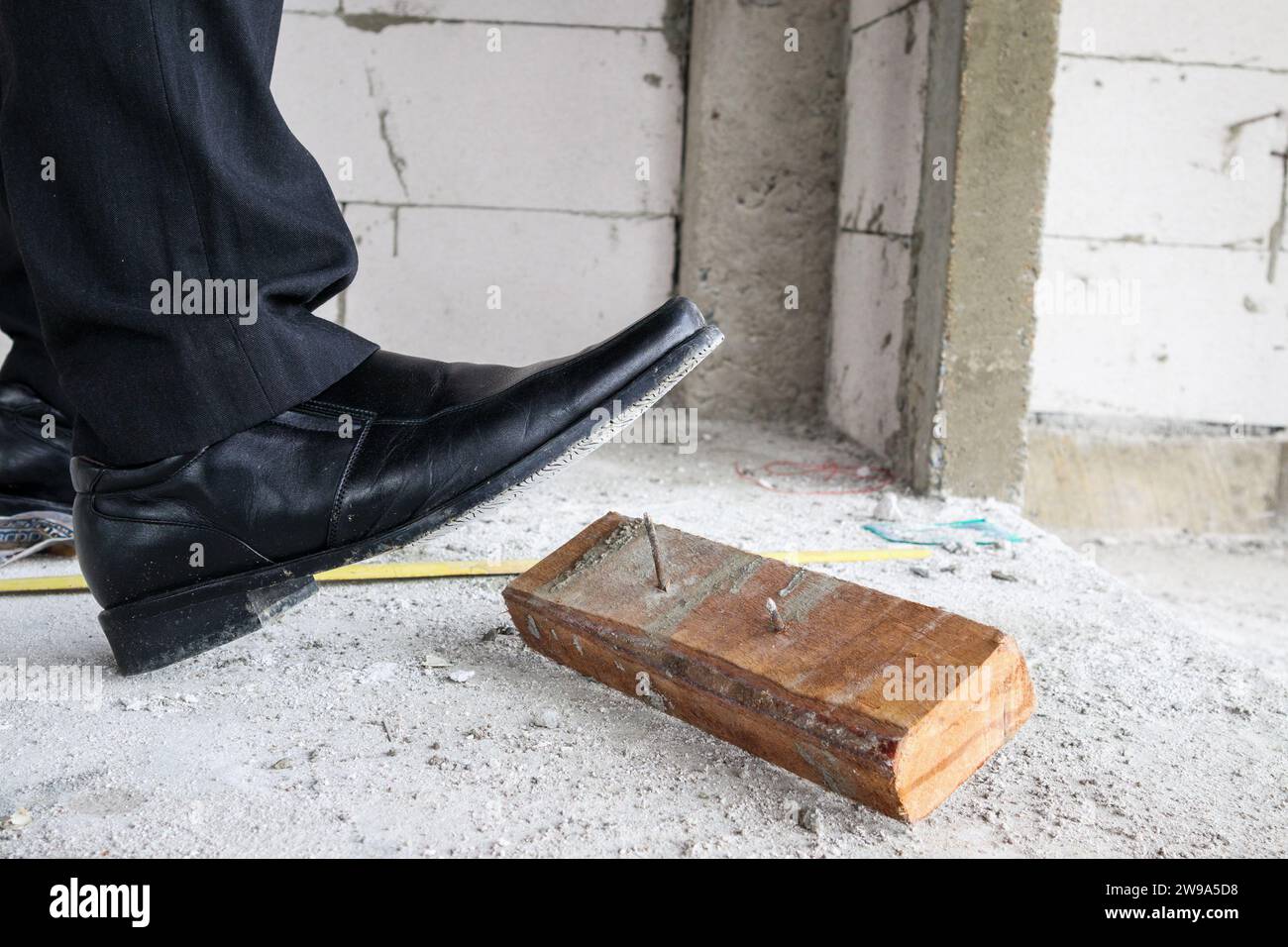 Work accident hi-res stock photography and images - Alamy