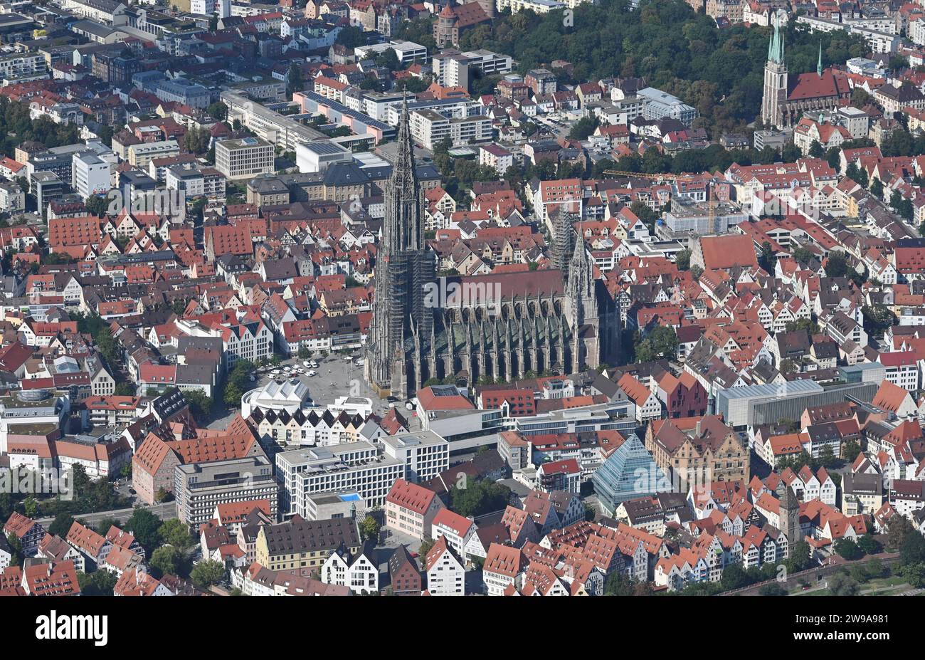 Luft Luftbild Ulm Stadtmitte mit Münster Luft Luftbild Ulm Stadtmitte ...