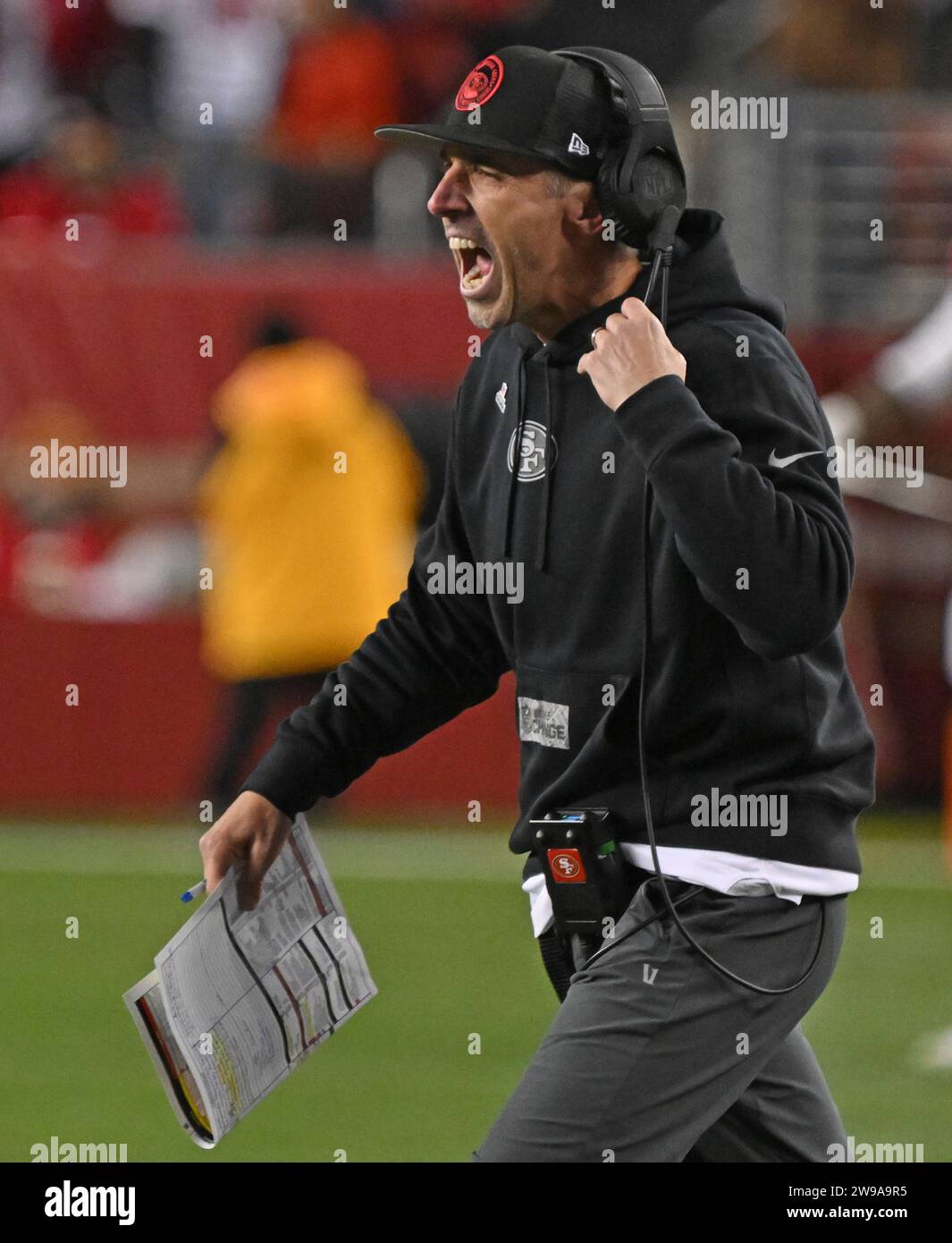 San francisco 49ers head coach kyle shanahan hi-res stock photography ...