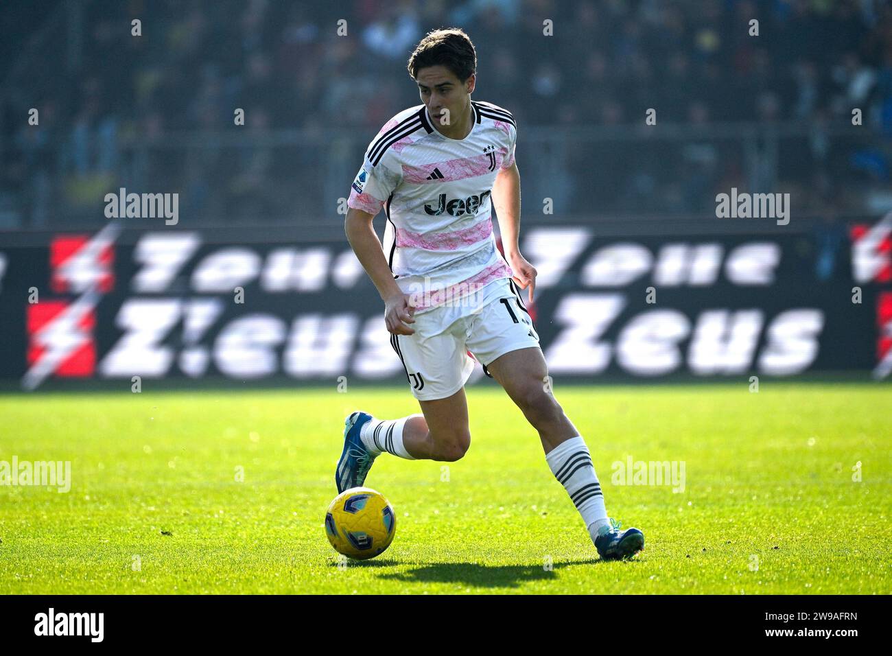 Kenan Yildiz of Juventus FC in action during the Serie A football match ...