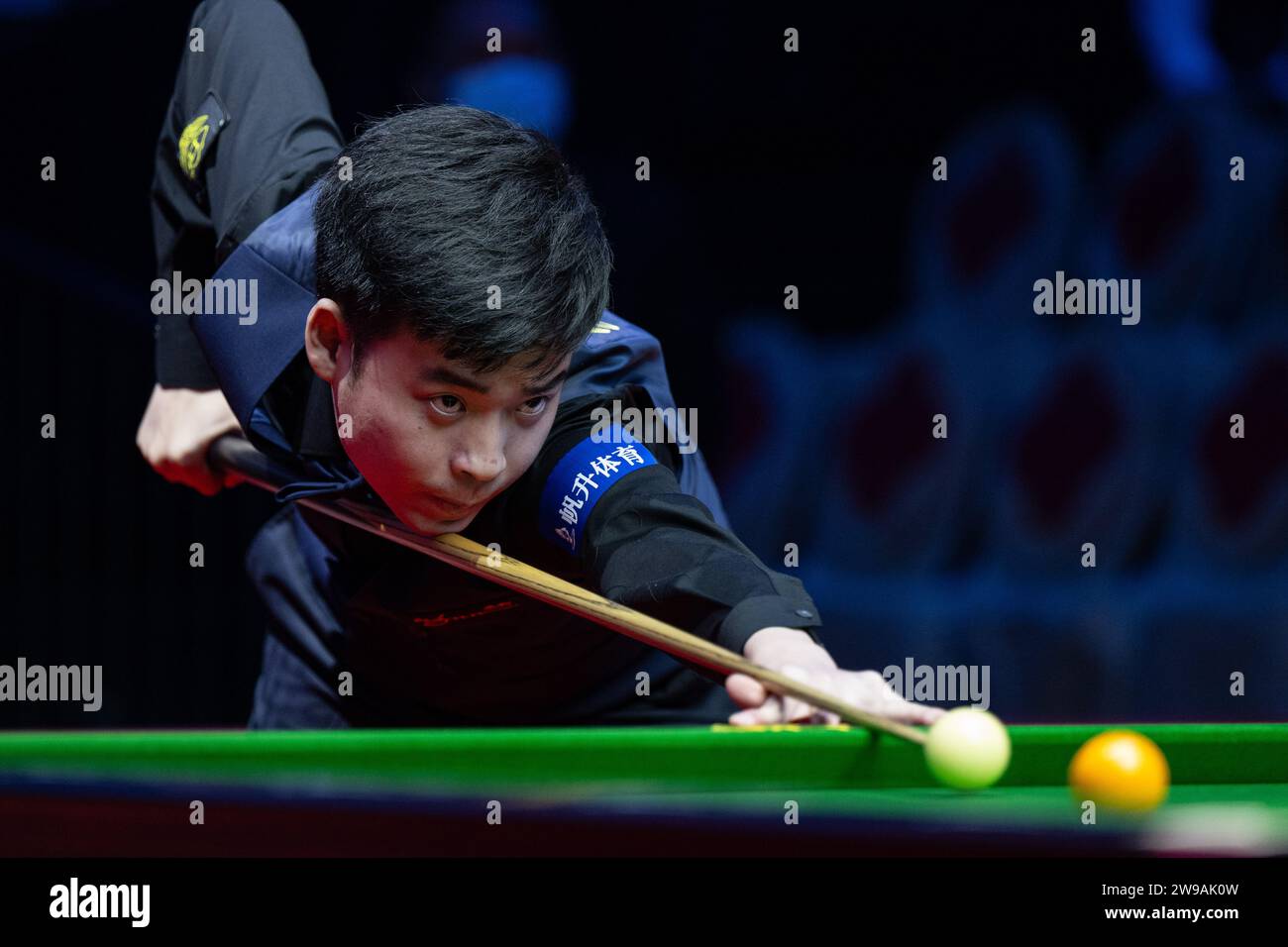 Macau, China. 26th Dec, 2023. Si Jiahui of China competes during the ...