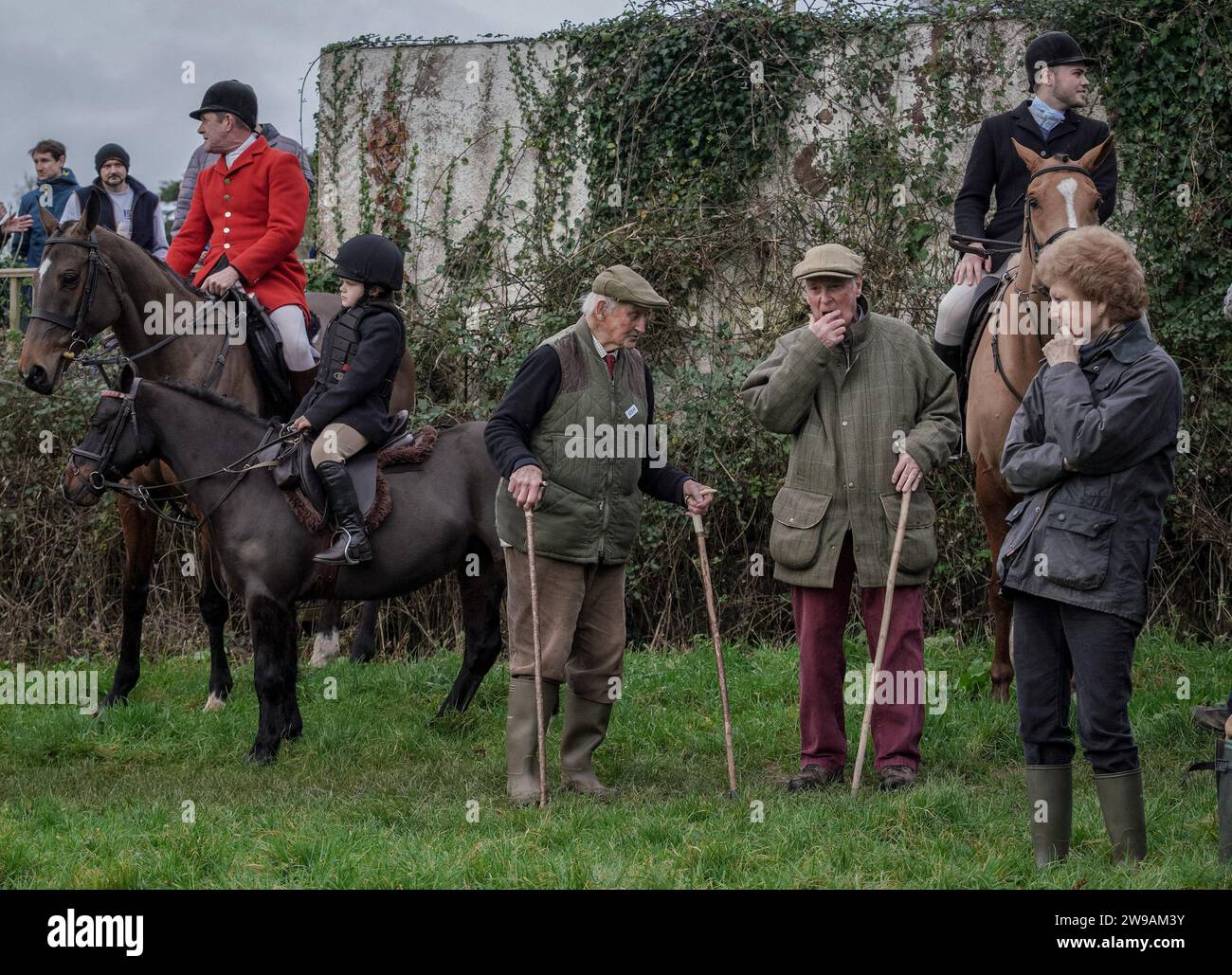 Crowcombe, Somerset, UK. 26th December 2023. Quantock Staghounds Boxing ...