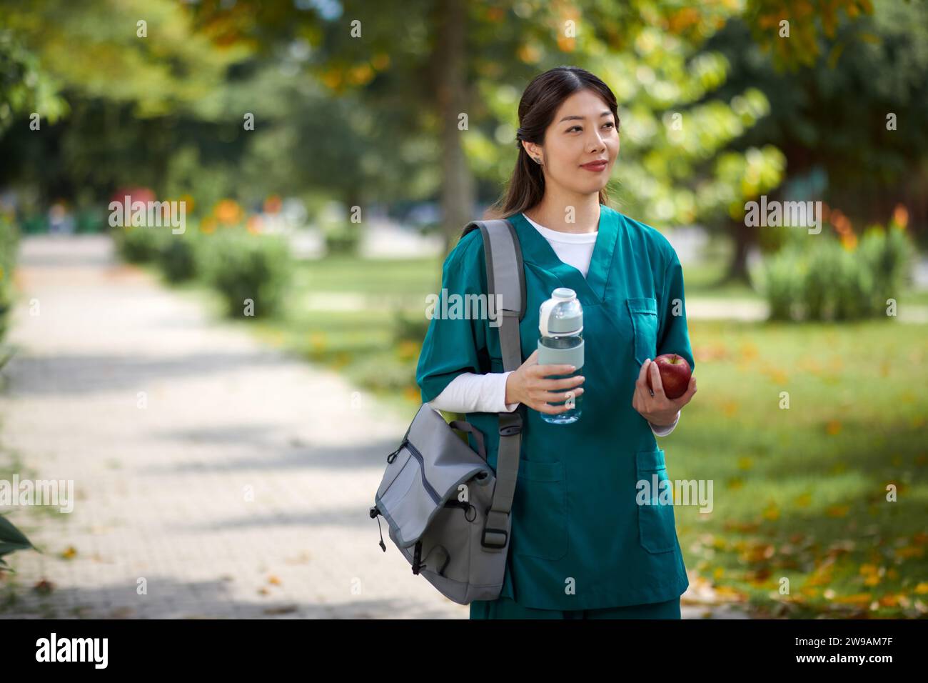 Daily routine campus hi-res stock photography and images - Alamy
