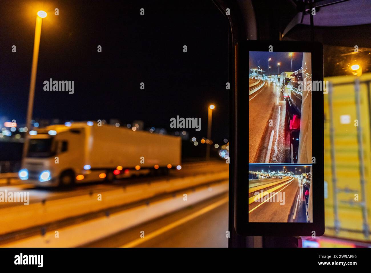 Queuing trucks hi-res stock photography and images - Alamy