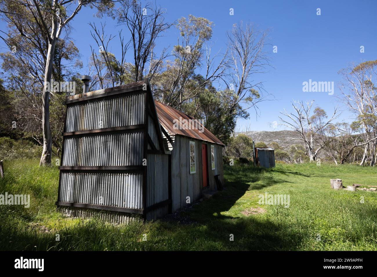 Horse Camp Hut in Kosciuszko National Park in Australia Stock Photo - Alamy