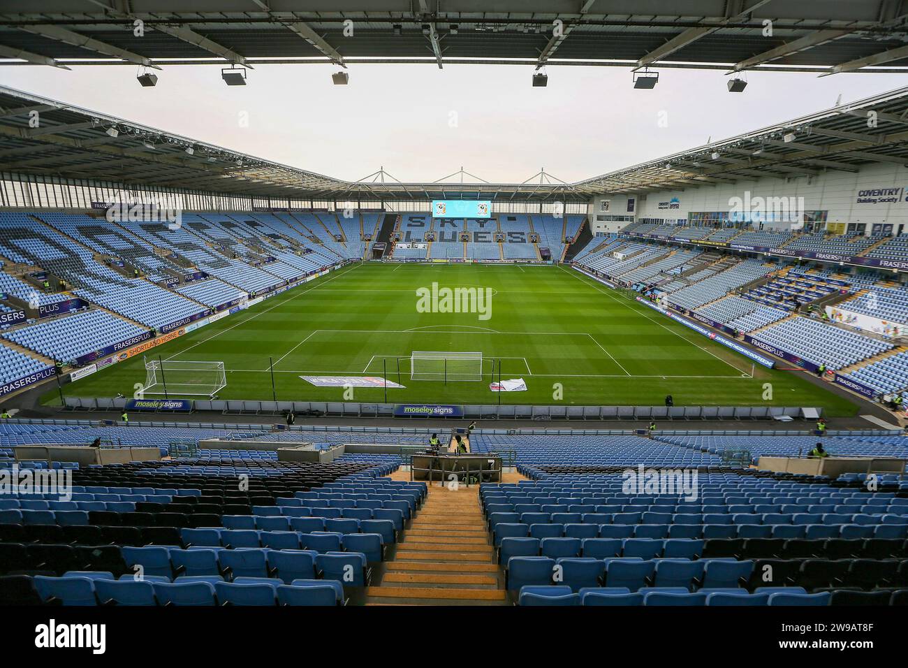 Coventry building society stadium hi-res stock photography and images ...