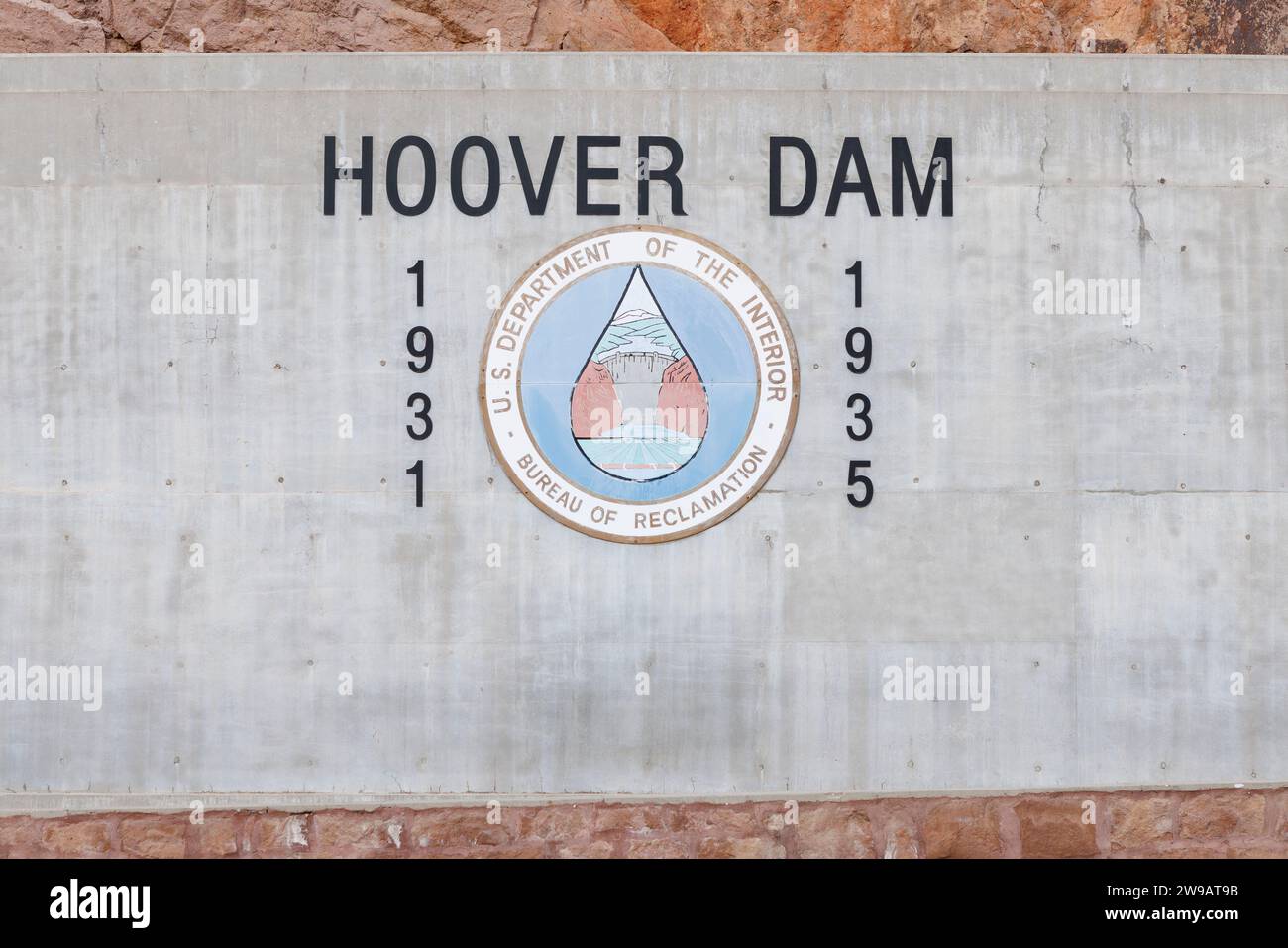 Hoover dam interior hi-res stock photography and images - Alamy