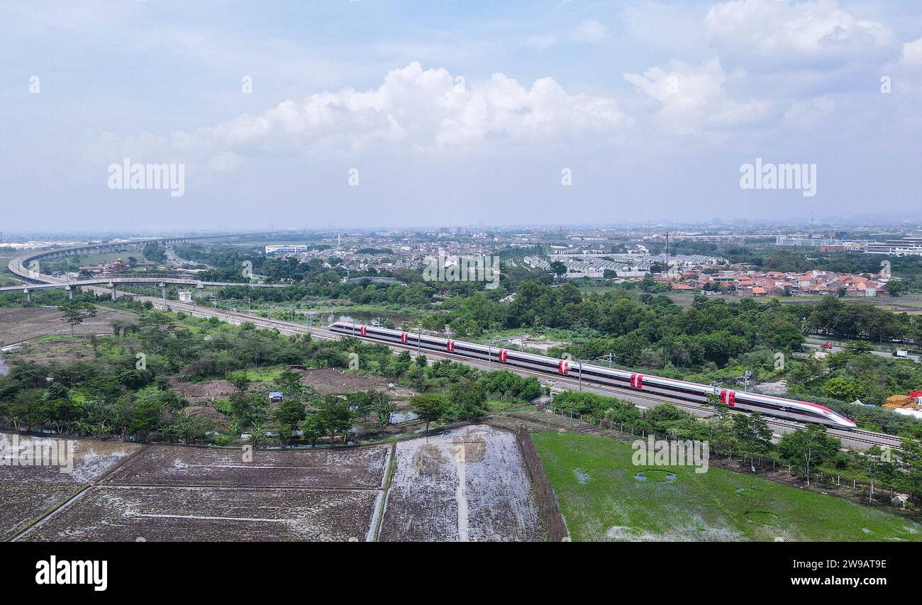 Jakarta. 6th Dec, 2023. This aerial photo taken on Dec. 6, 2023 shows a running high-speed ...