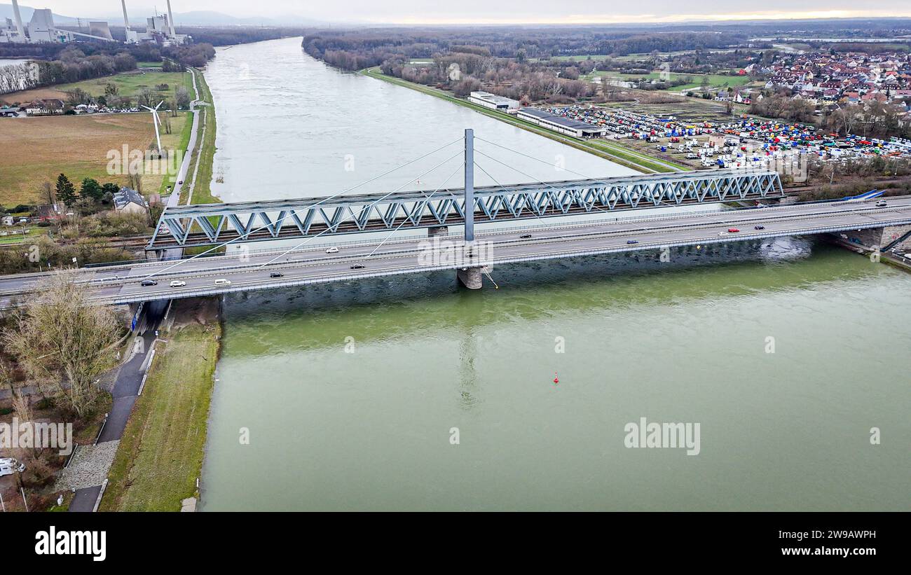 Karlsruhe von oben hi-res stock photography and images - Alamy