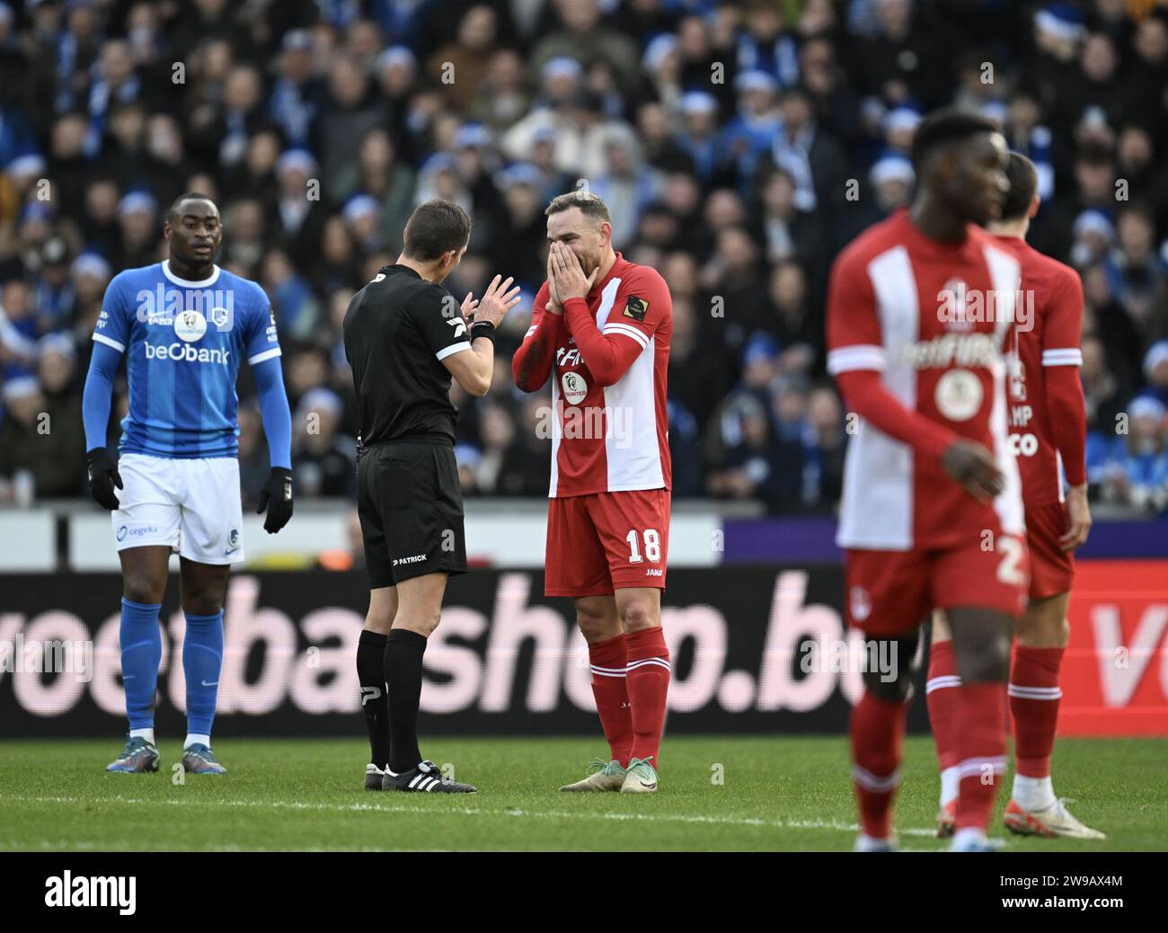 Genk, Belgium. 26th Dec, 2023. referee Jonathan Lardot and Antwerp's ...