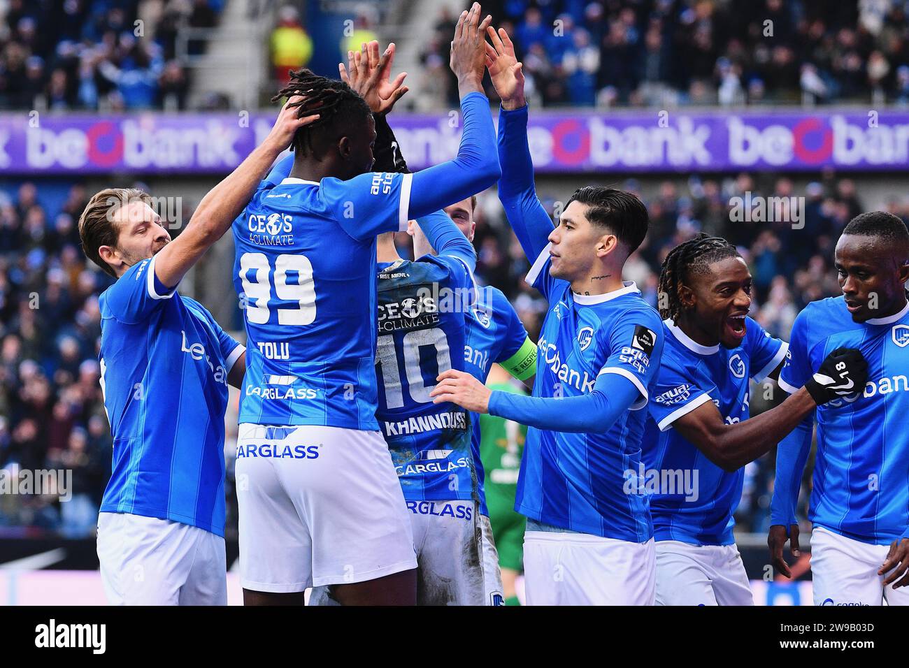 Genk, Belgium. 26th Dec, 2023. Genk's Patrik Hrosovsky, Genk's Tolu ...