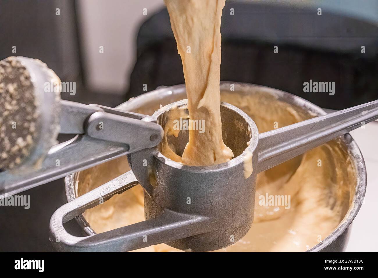 Spaetzle machine hi-res stock photography and images - Alamy