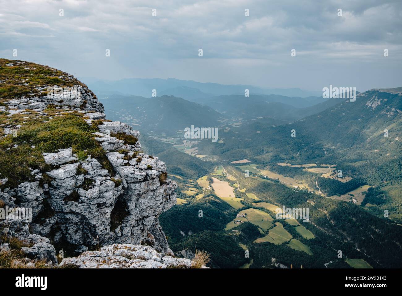 View of the alpine meadows of the Font d'Urle plateau in the Vercors ...
