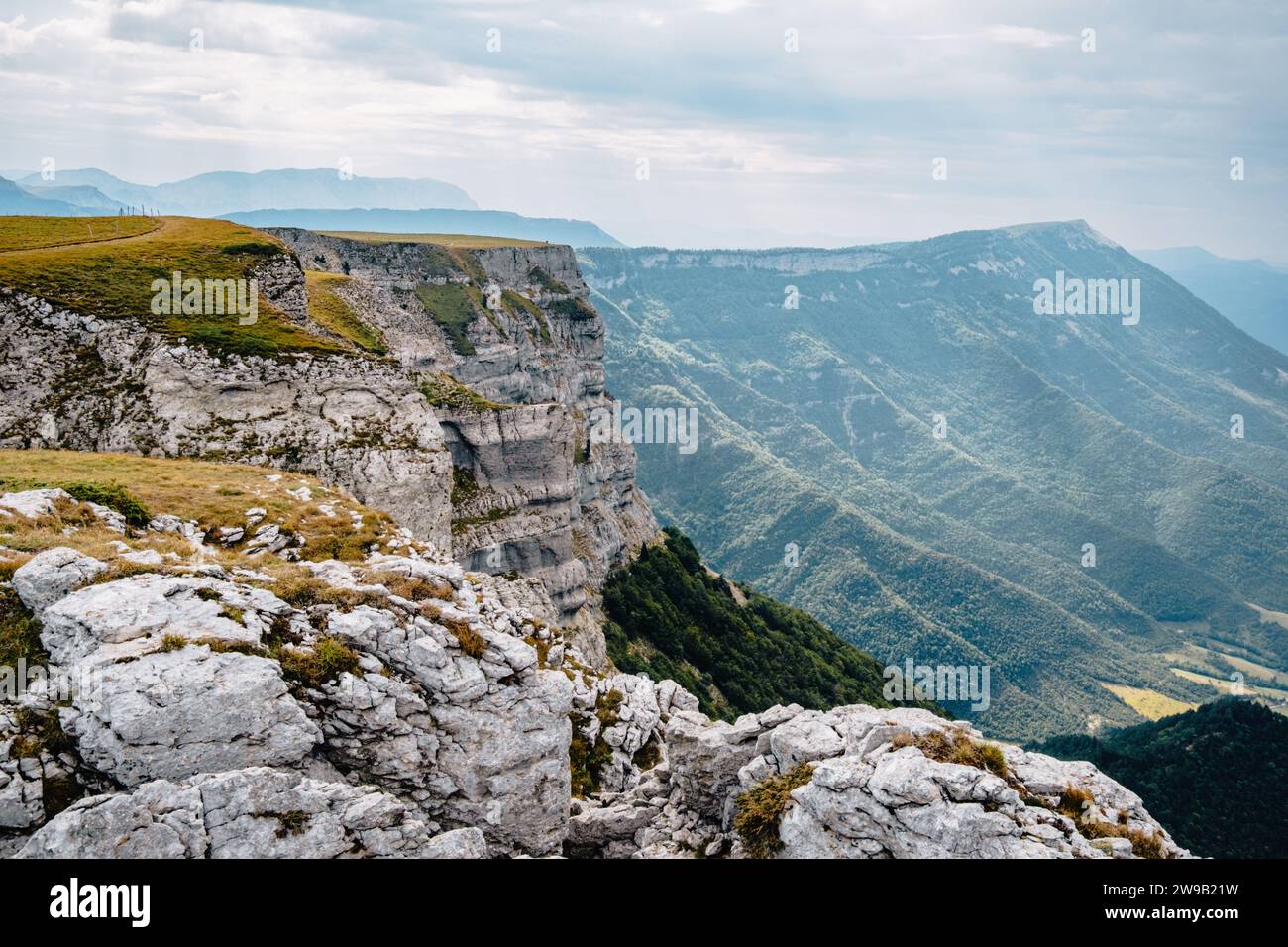 View of the alpine meadows of the Font d'Urle plateau in the Vercors ...