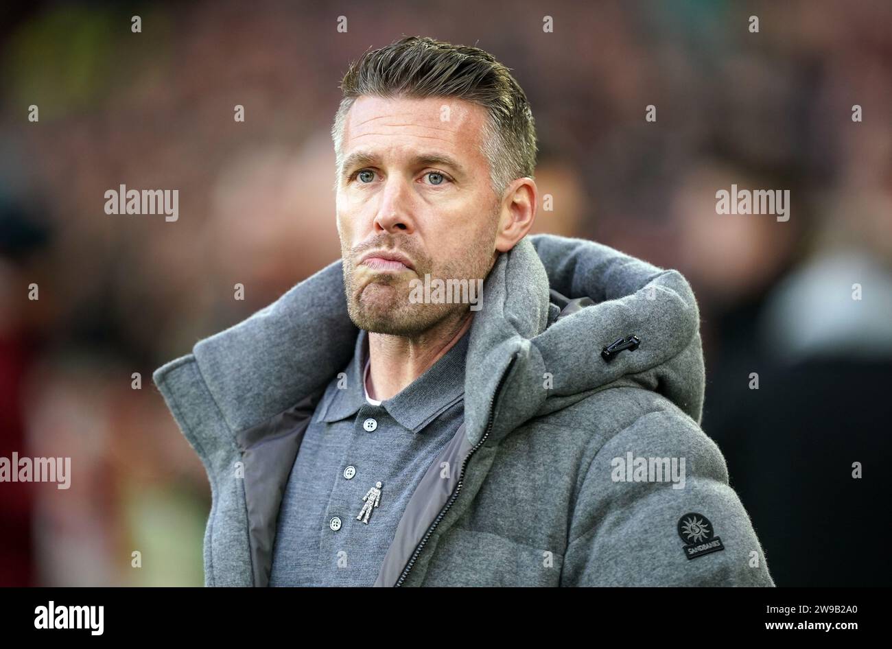 Luton Town manager Rob Edwards during the Premier League match at ...