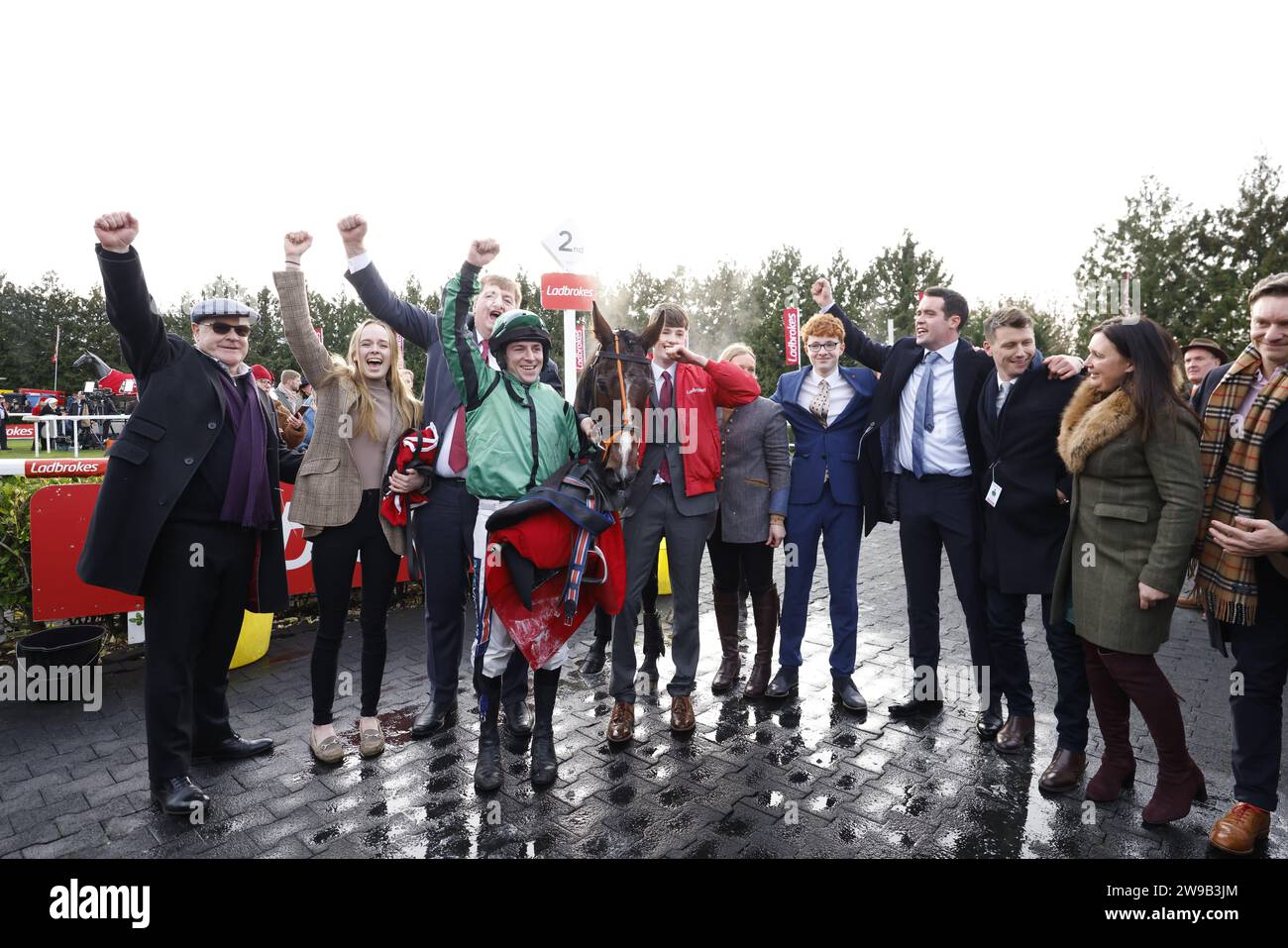 Tj mcdonald hi-res stock photography and images - Alamy